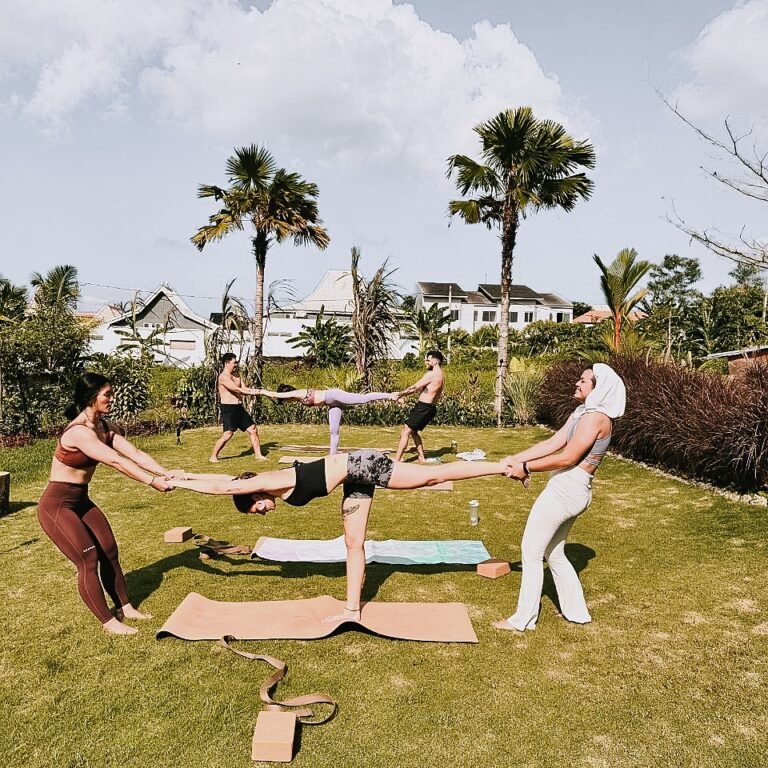 5 Grounding Poses in Yoga: Enhance Your Connection to the Earth ...